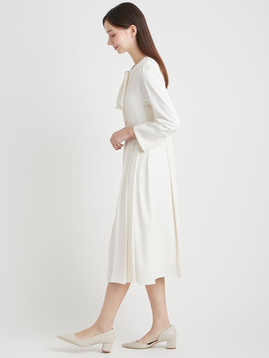 ピコ刺繍ボウタイワンピース(フォーマルワンピース)｜DRESS（ドレス