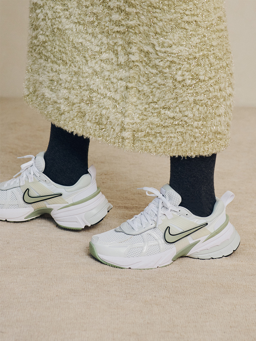【NIKE】W NIKE V2K RUN(スニーカー)｜シューズ｜emmi（エミ）の通販サイト 【公式】