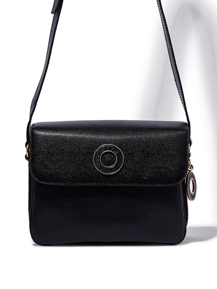 CELINE ロゴレザーサークルショルダー(ヴィンテージバッグ CELINE ロゴレザーサークルショルダー(ヴィンテージバッグ